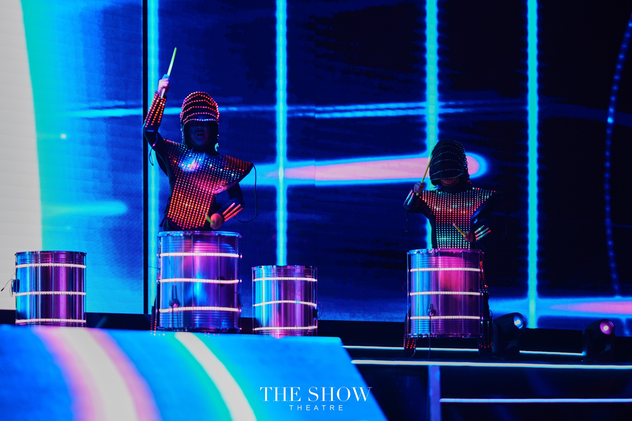 THE SHOW THEATRE - "PULSE" LED Show, LED lights show